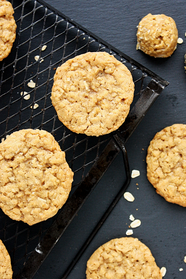 Easy Oatmeal Cookies - Monday Sunday Kitchen