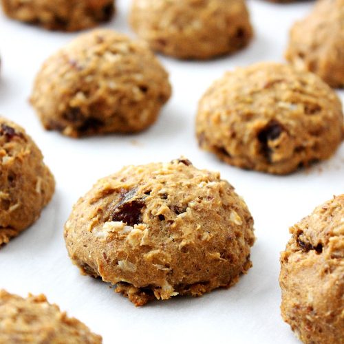 Healthy Date Breakfast Cookies - Monday Sunday Kitchen
